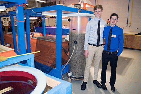 These High School Students Built a Fish Farm in a Classroom | Maryland ...